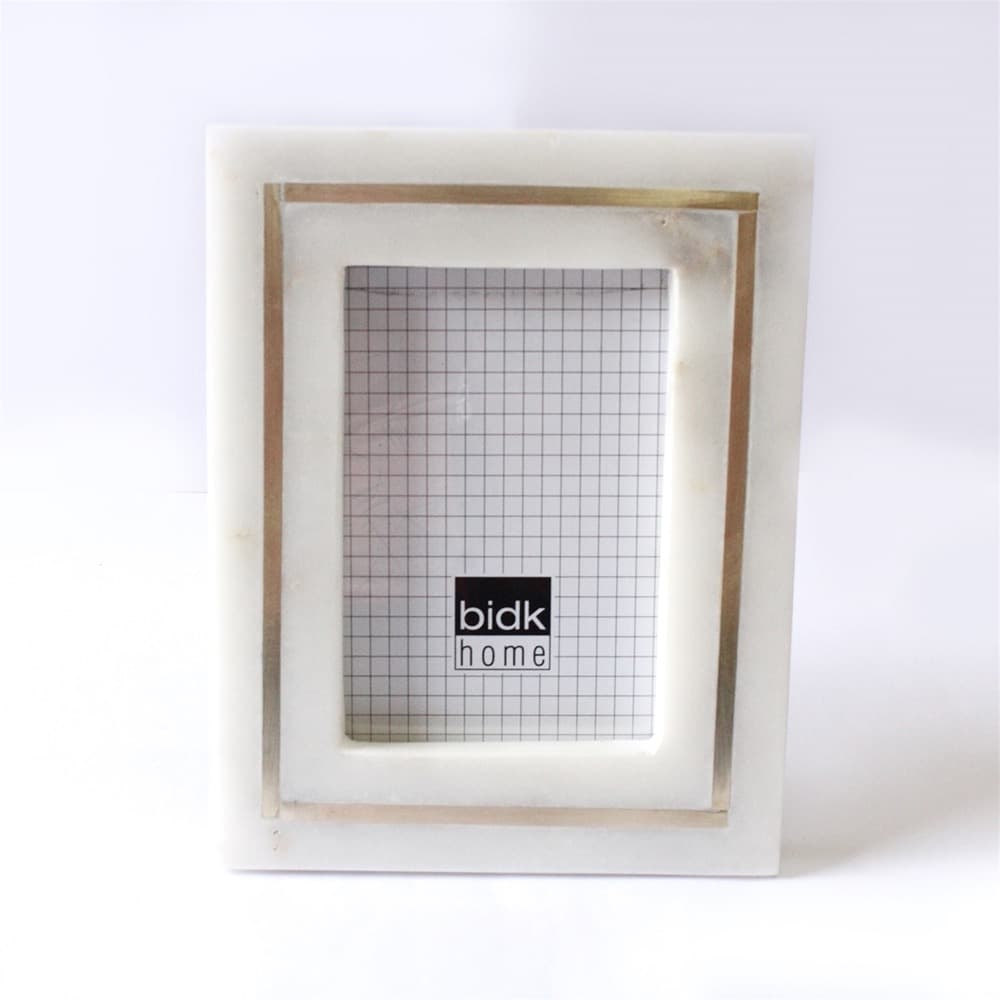 Marble Frame with Brass Inlay 4 x 6 Frame by BIDKhome - Seven Colonial